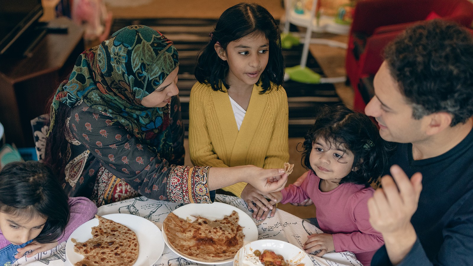 How to involve the family | Barnardo's Family Space